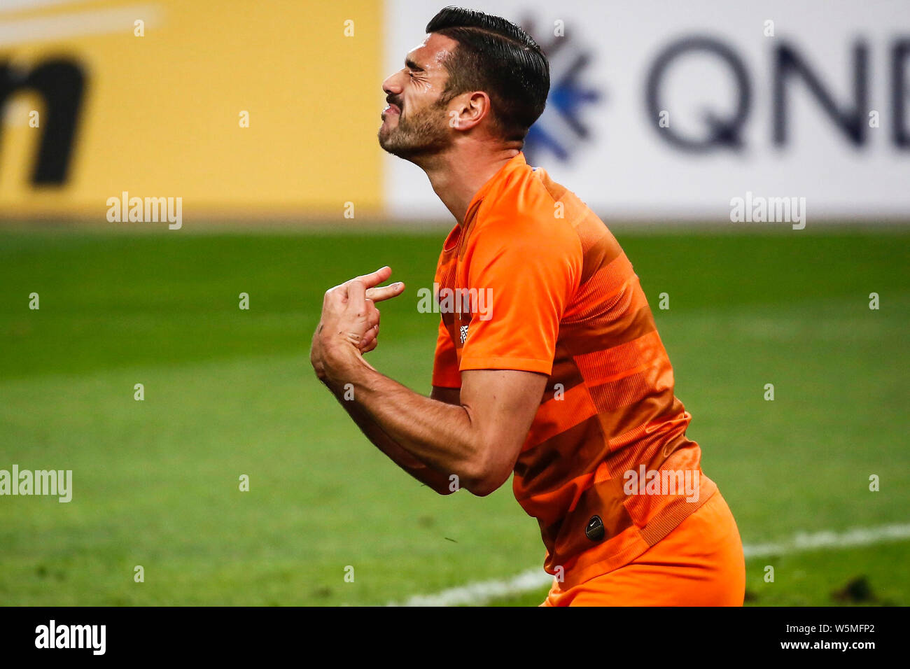 Italian football player Graziano Pelle of China's Shandong Luneng ...