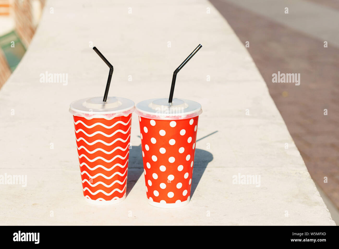 Cocktails in plastic cups hi-res stock photography and images - Alamy