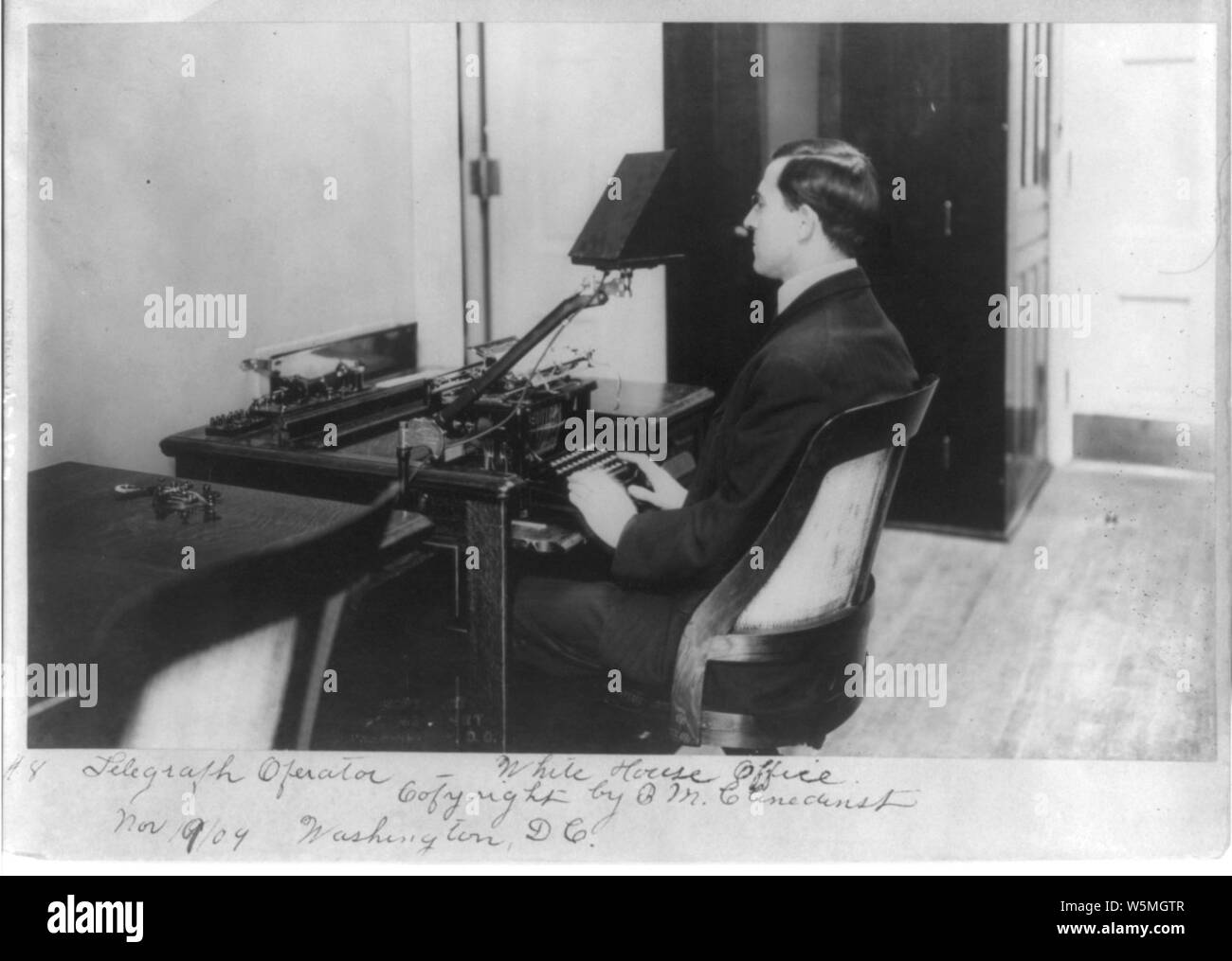 Telegraph operator hi-res stock photography and images - Alamy