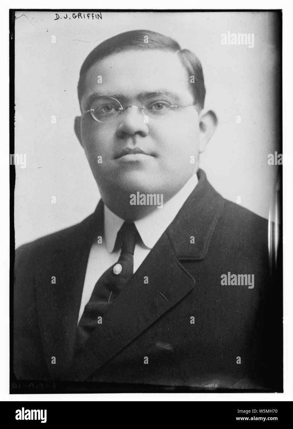 Griffin artwork Black and White Stock Photos & Images - Alamy