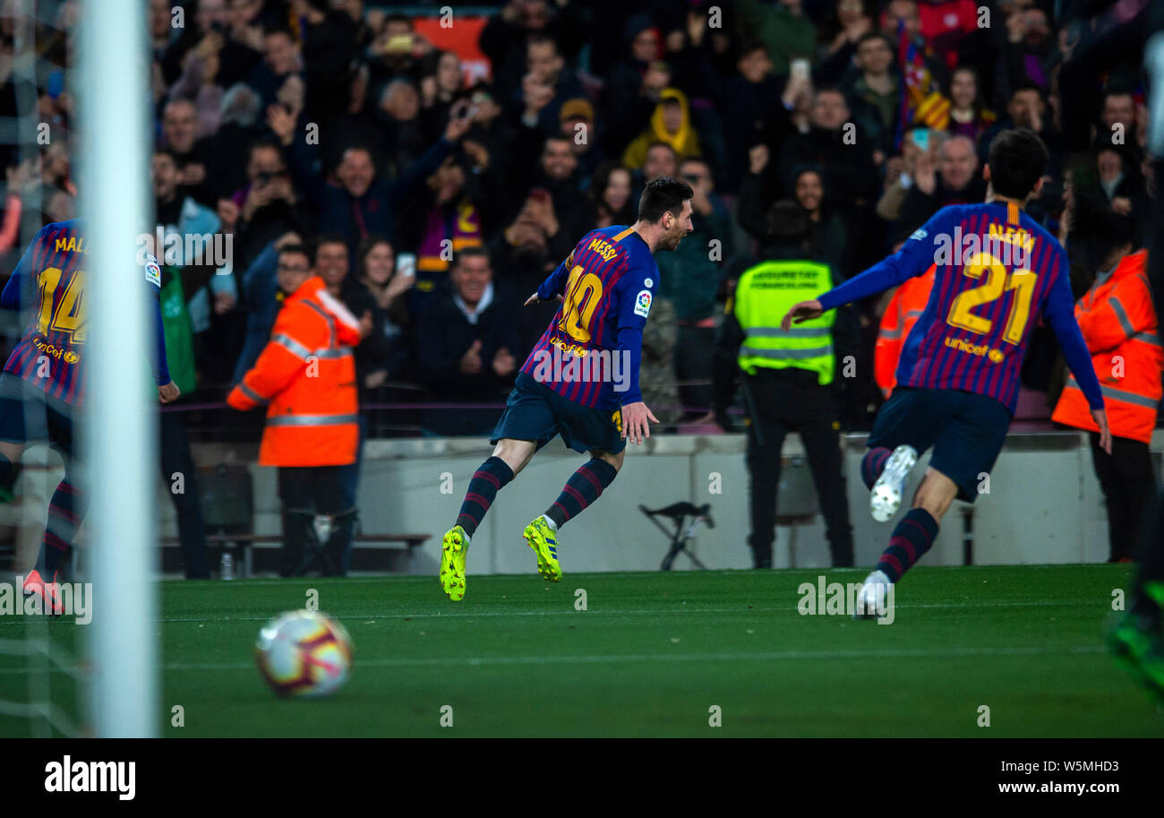 Barcelonas lionel messi celebrates scoring hi-res stock photography and ...