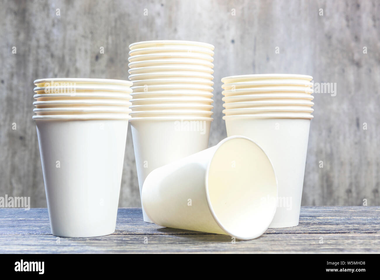 Styrofoam container stack hi-res stock photography and images - Alamy
