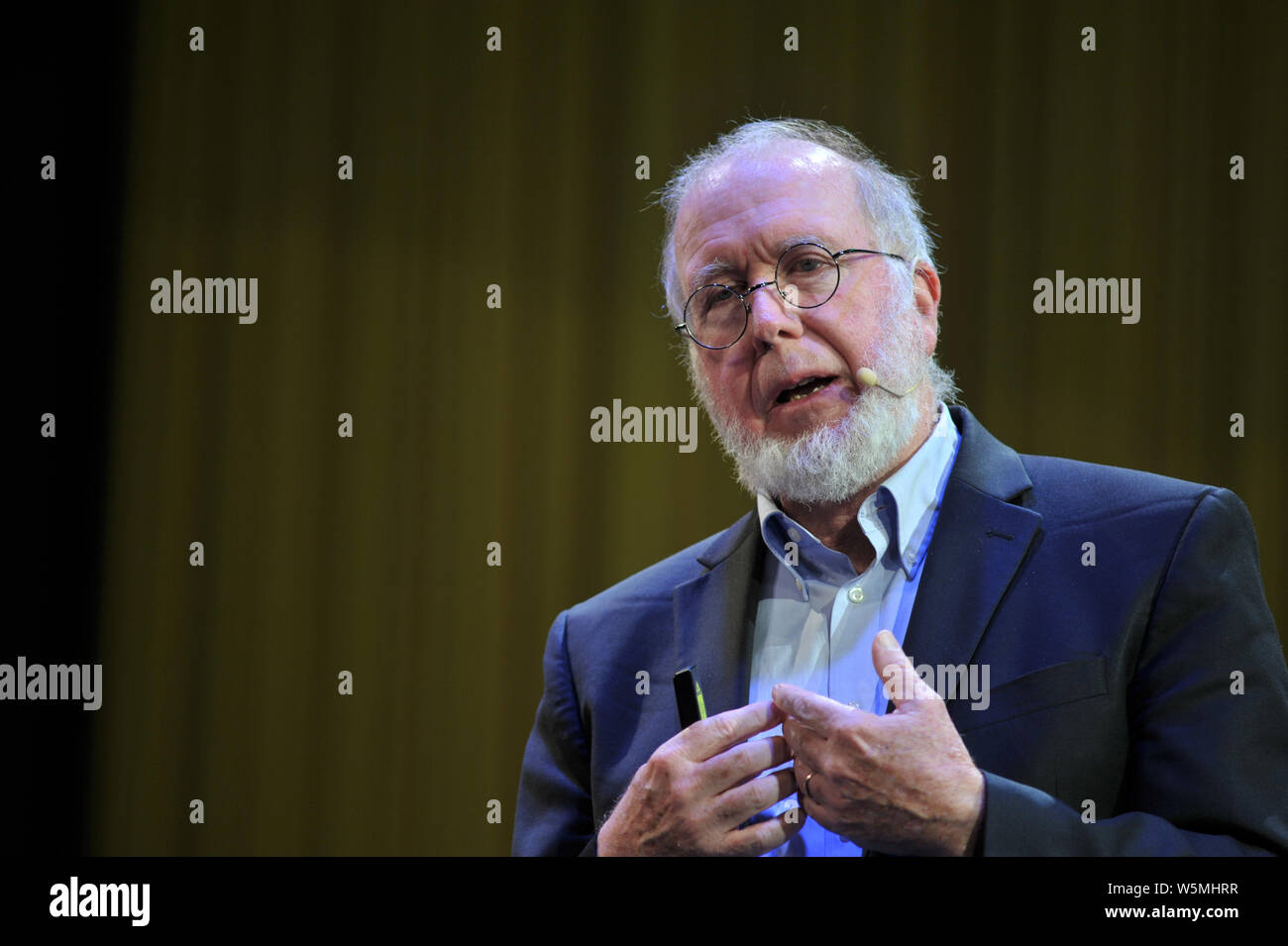 Kevin kelly editor hi-res stock photography and images - Alamy