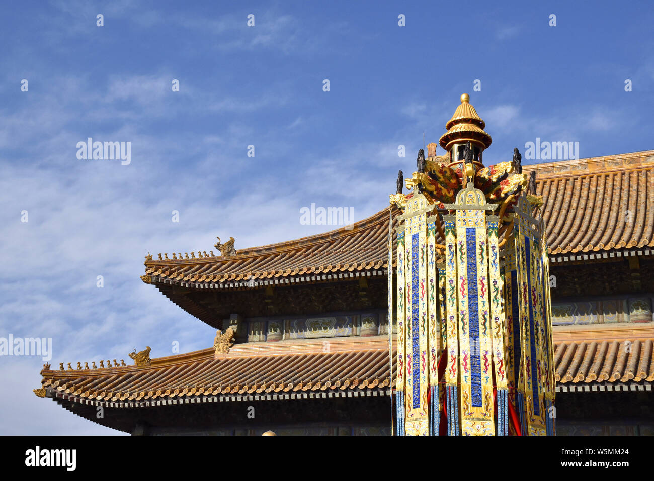 --FILE--The Longevity Lanterns (wanshou deng) are displayed at the ...