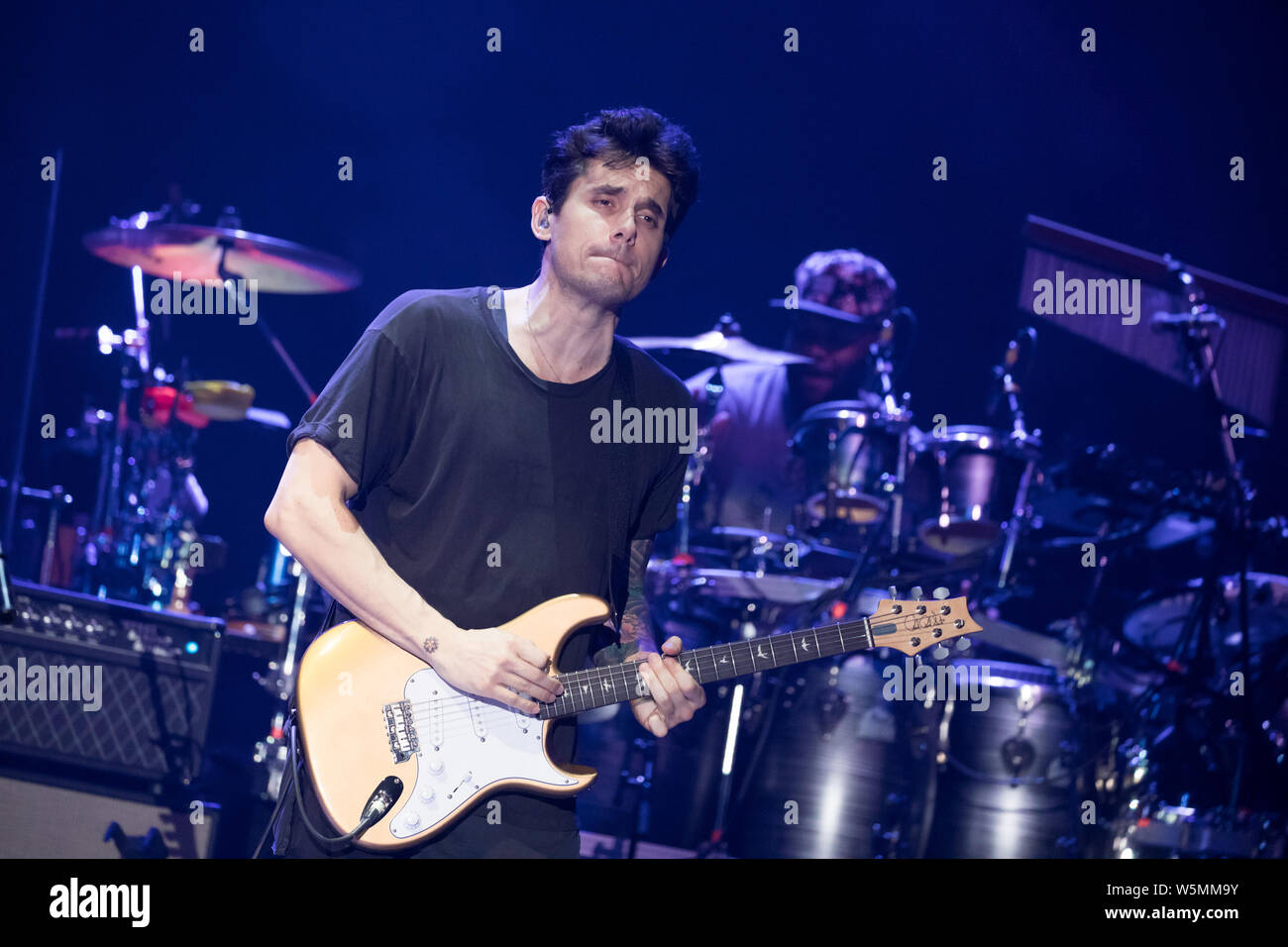 American singer-songwriter John Mayer performs during the "An Evening ...