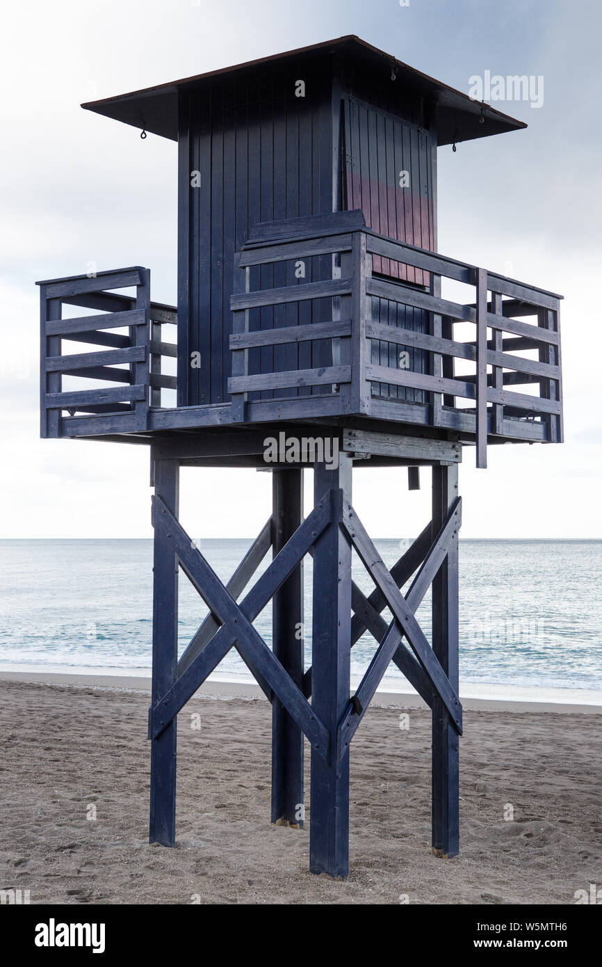 wooden lifeguard lookout tower on the beach in spain Stock Photo - Alamy