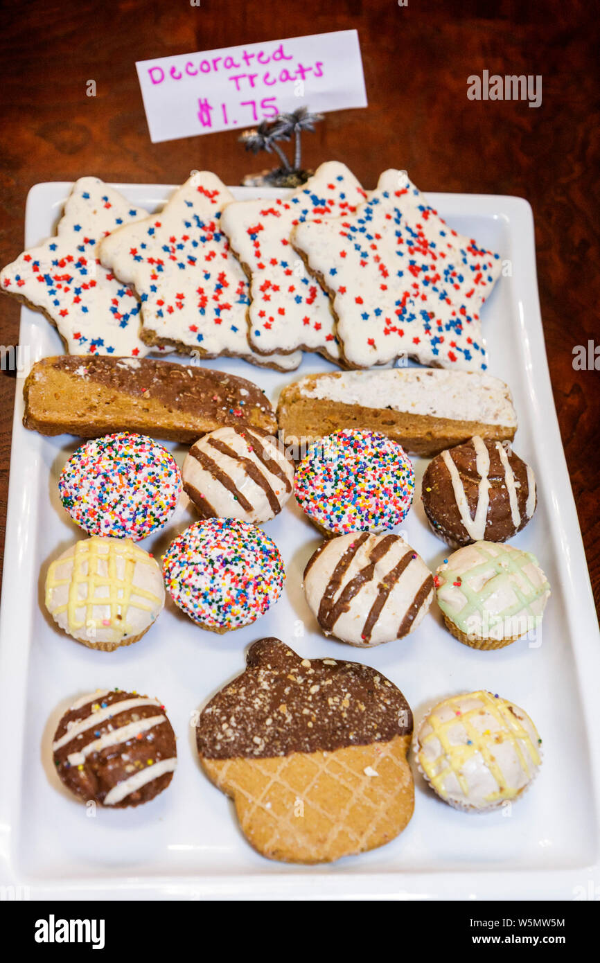 Biscotti goods hi-res stock photography and images - Alamy