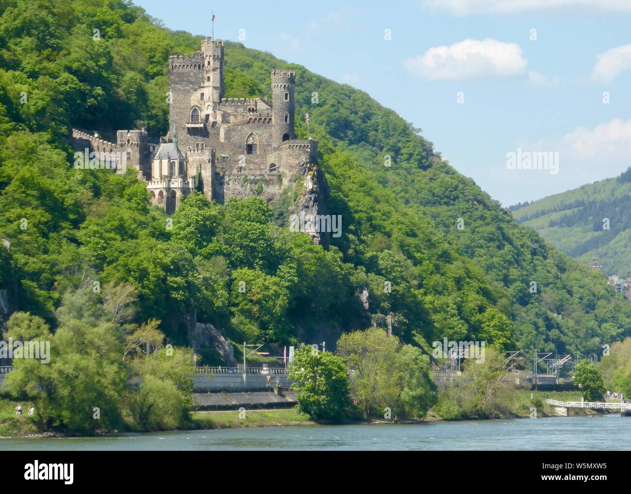 Medieval river boat hi-res stock photography and images - Alamy