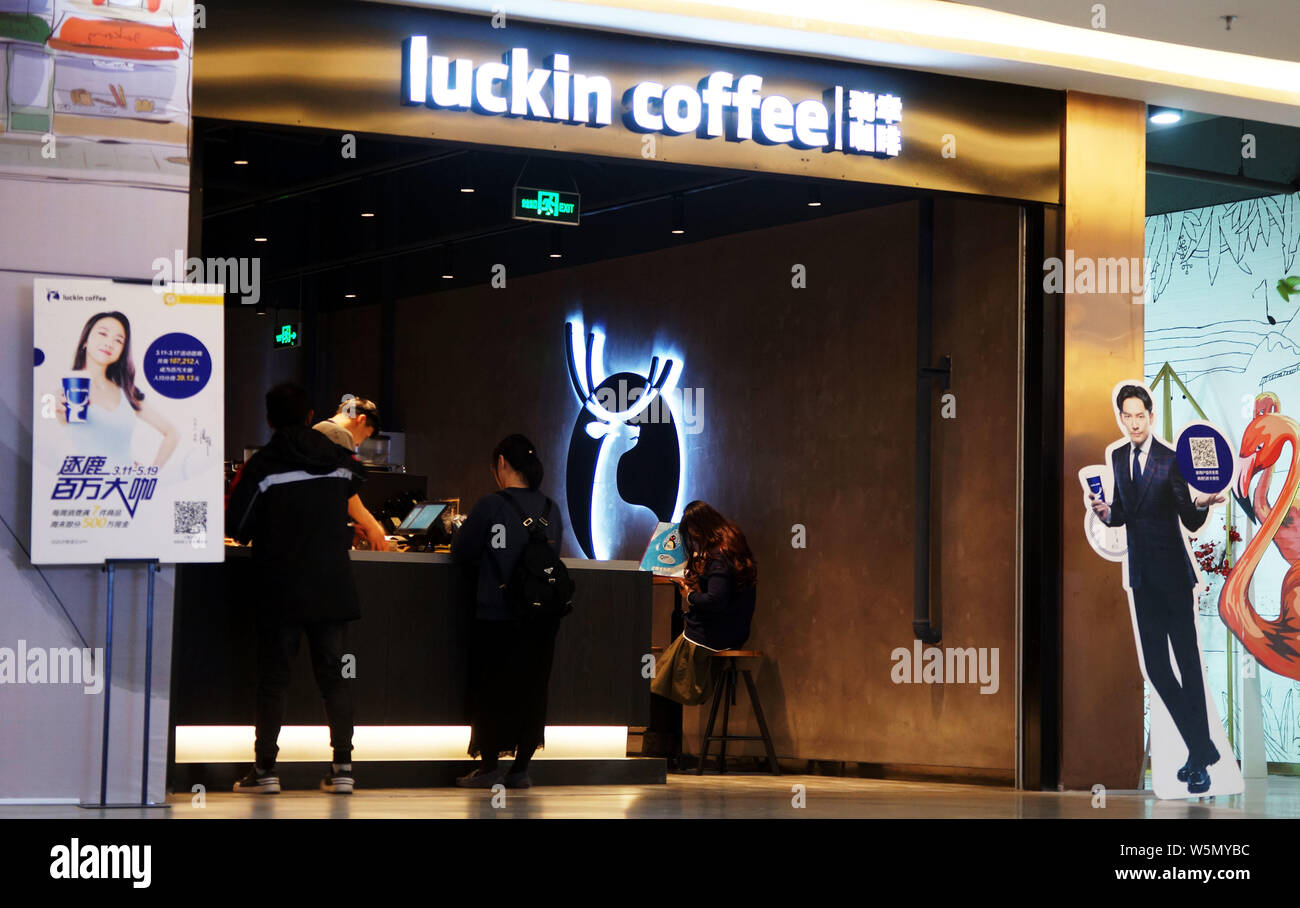 Lucking hi-res stock photography and images - Alamy