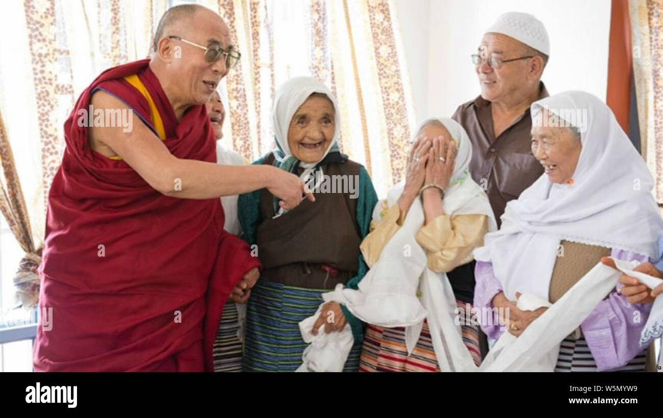 Dalai lama photo picture hi-res stock photography and images - Alamy