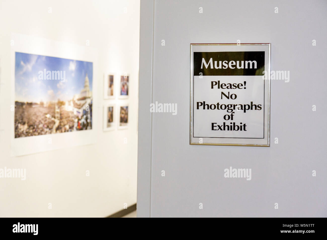 Collection of sign hi-res stock photography and images - Alamy