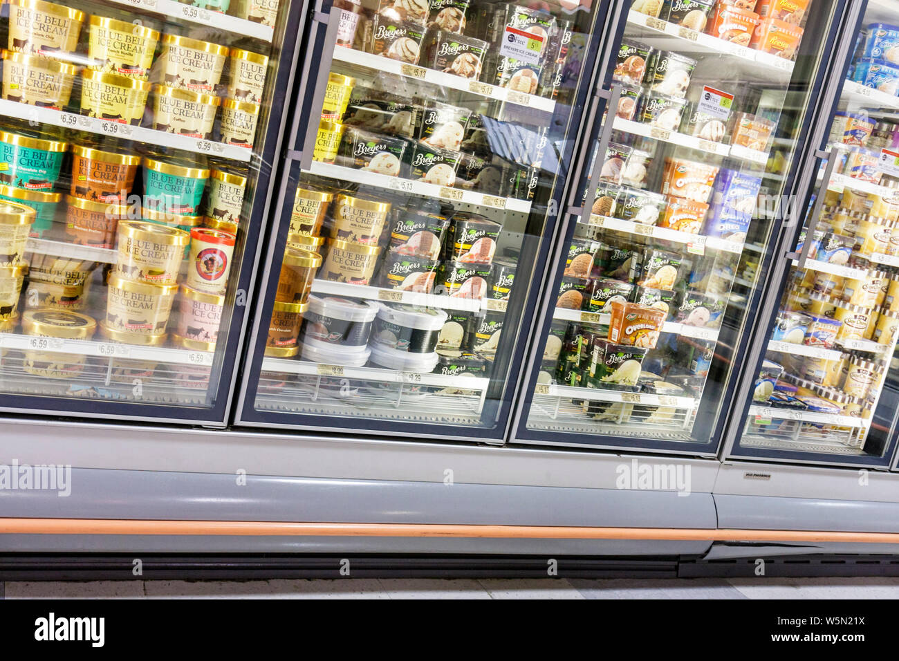 Ice cream freezer in supermarket hi-res stock photography and images ...