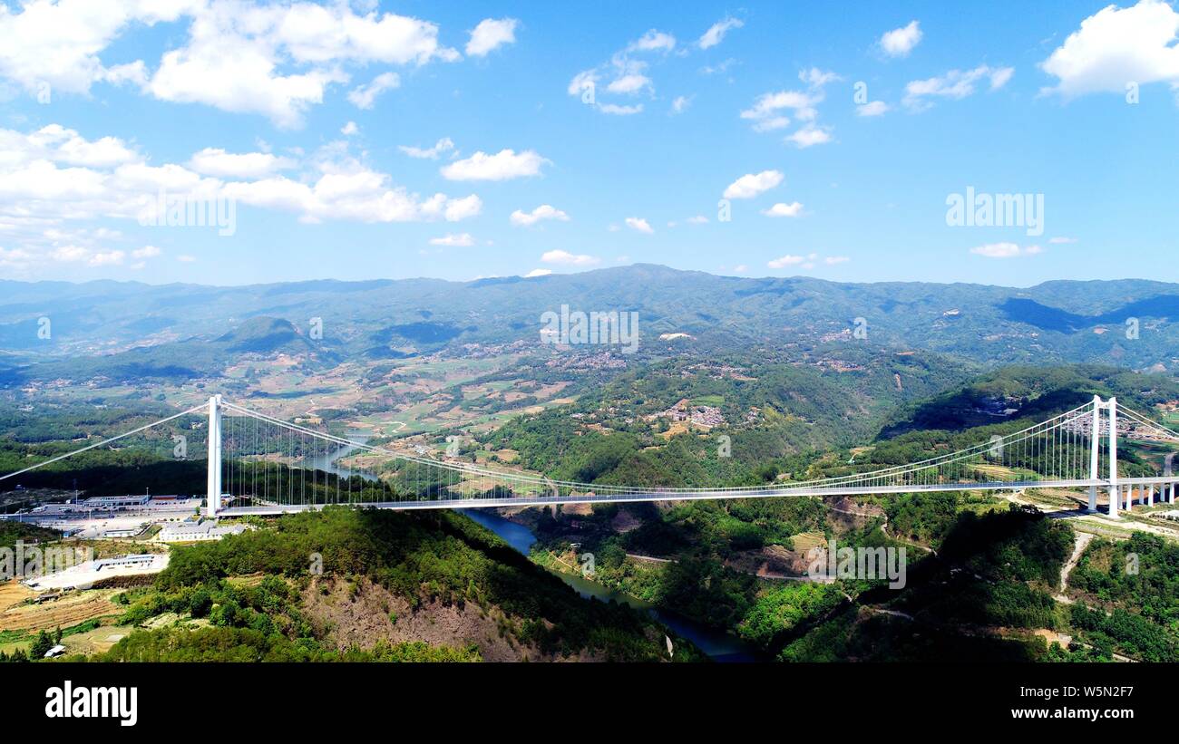 Aerial view of the Longjiang Bridge, connecting the cities of Baoshan ...