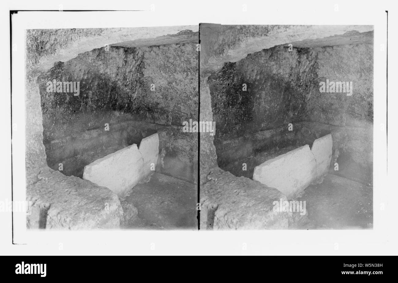 Damascus Gate and environs. Garden Tomb. Interior Stock Photo - Alamy