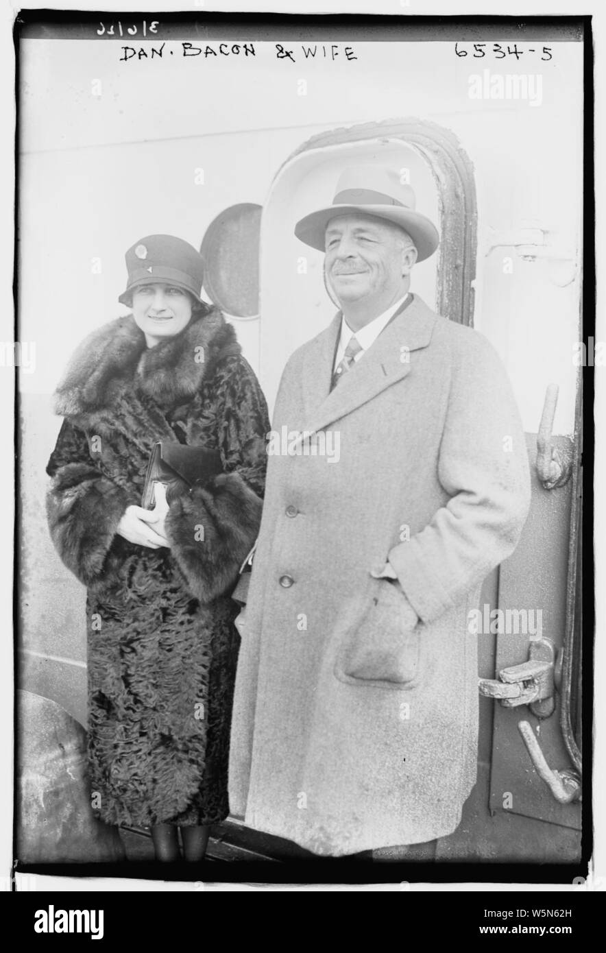 Dan. Bacon & wife Stock Photo - Alamy