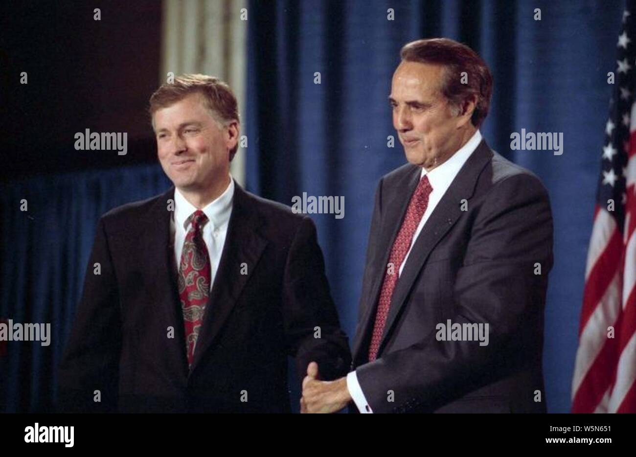 Bob dole hi-res stock photography and images - Alamy