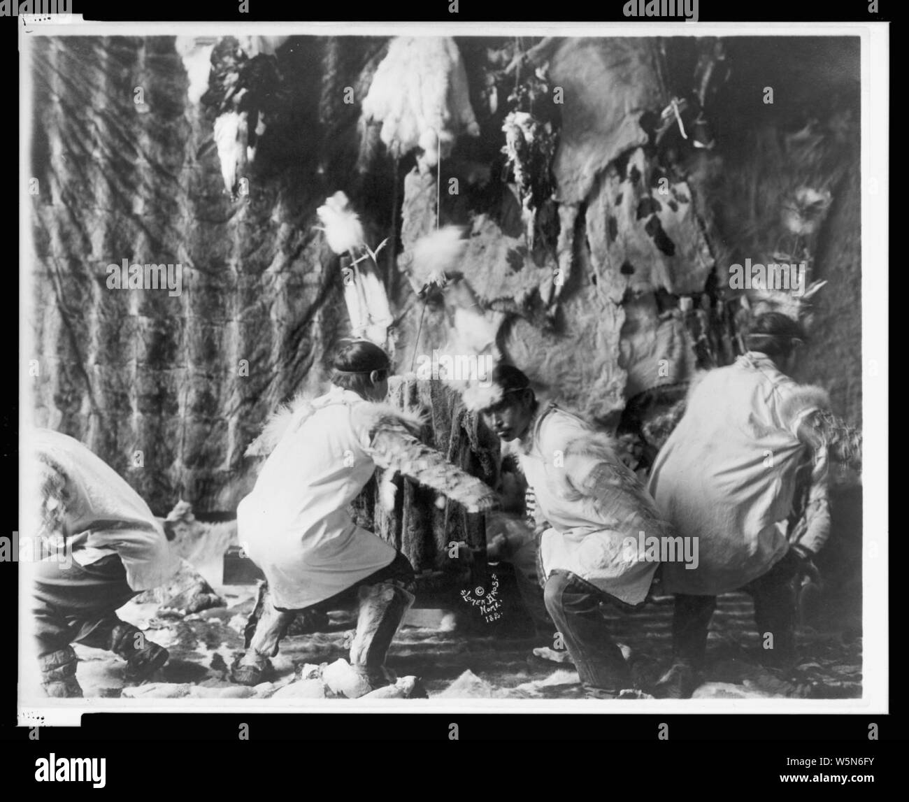 Eskimo dance hi-res stock photography and images - Alamy