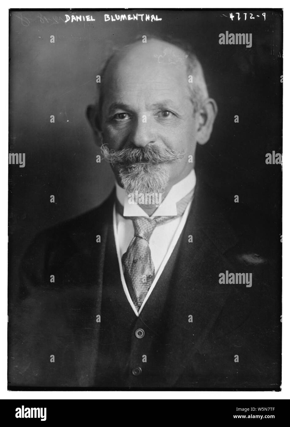 Daniel blumenthal hi-res stock photography and images - Alamy