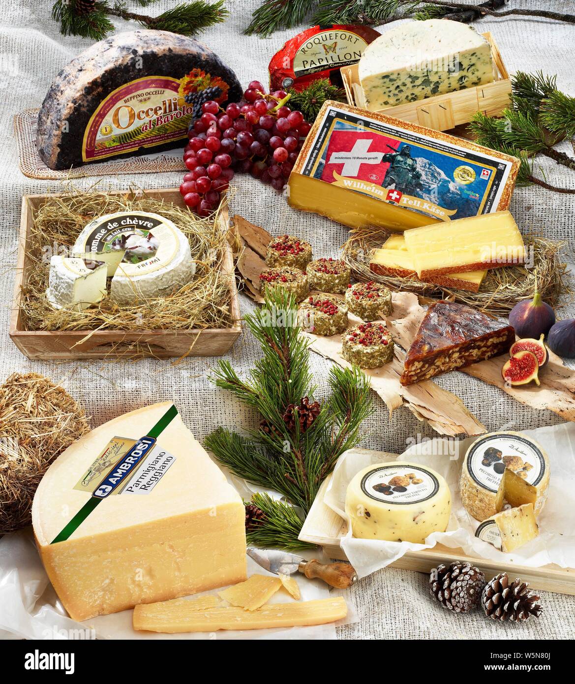 Different cheeses hi-res stock photography and images - Alamy