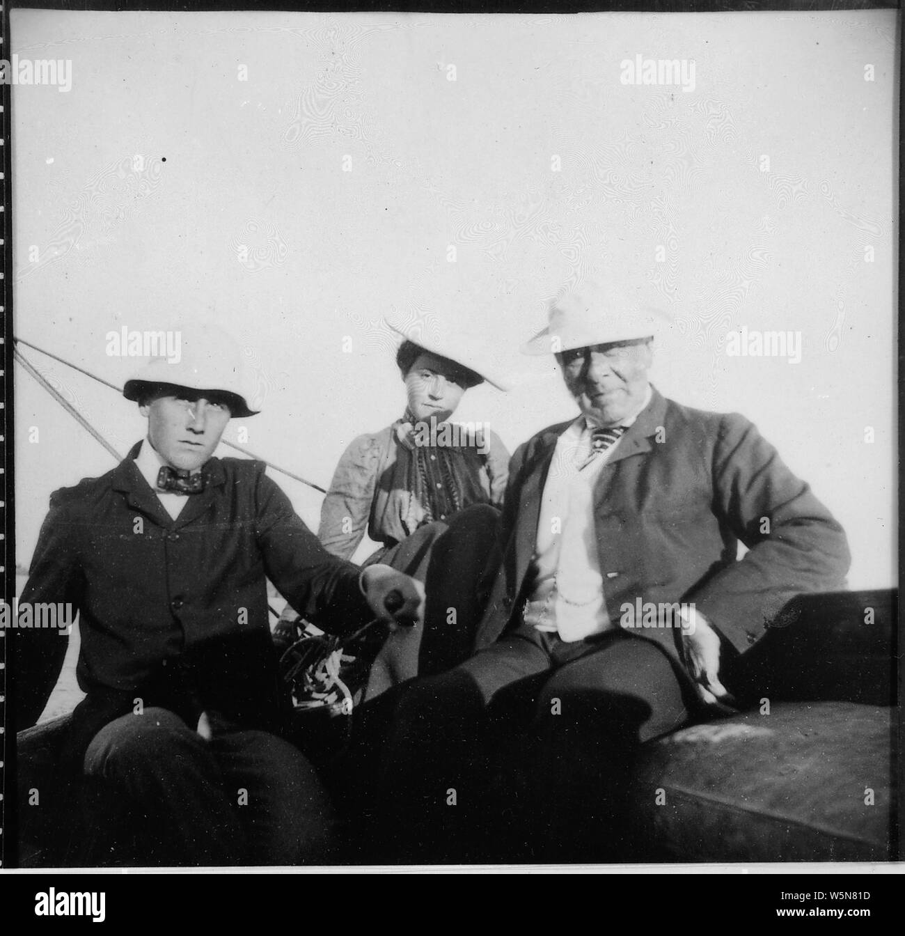 Franklin d roosevelt with his father hi-res stock photography and ...