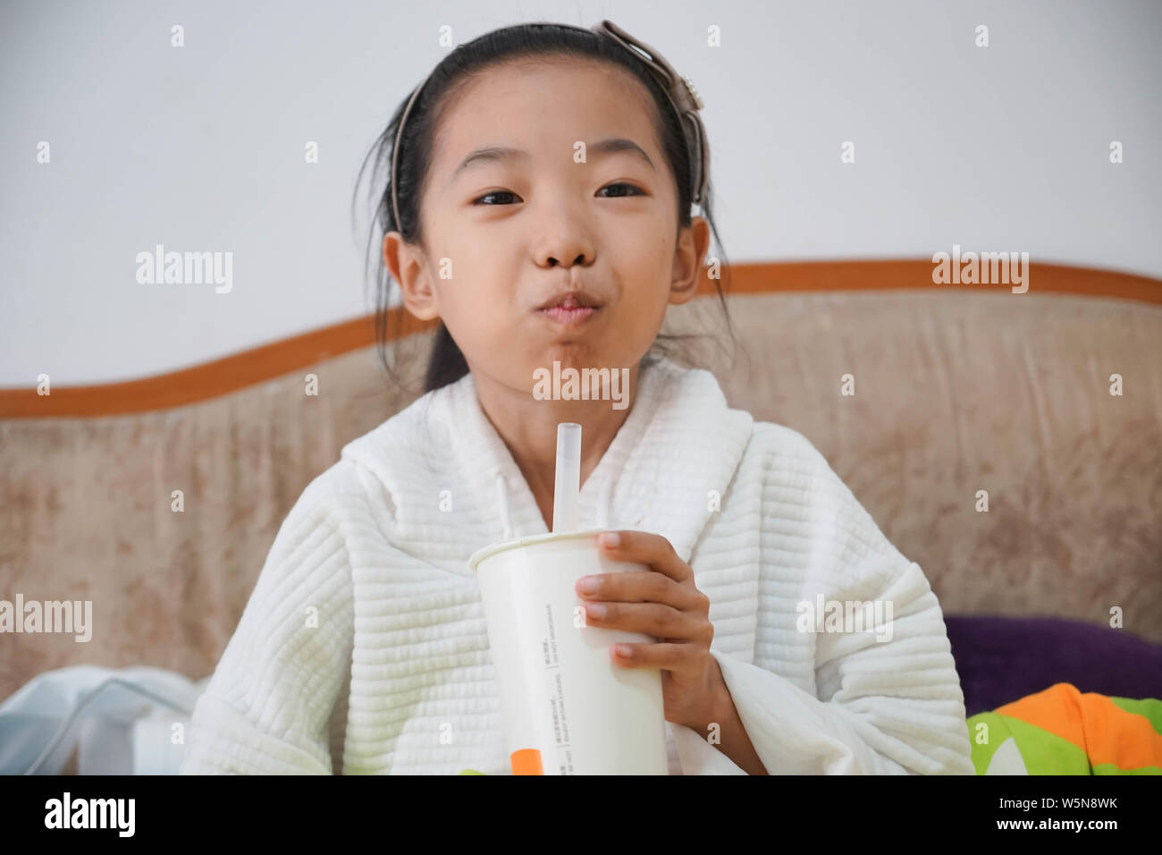 13 year old chinese girl hi-res stock photography and images - Alamy