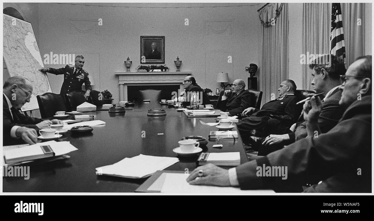 General William Westmoreland briefs President Lyndon B. Johnson ...