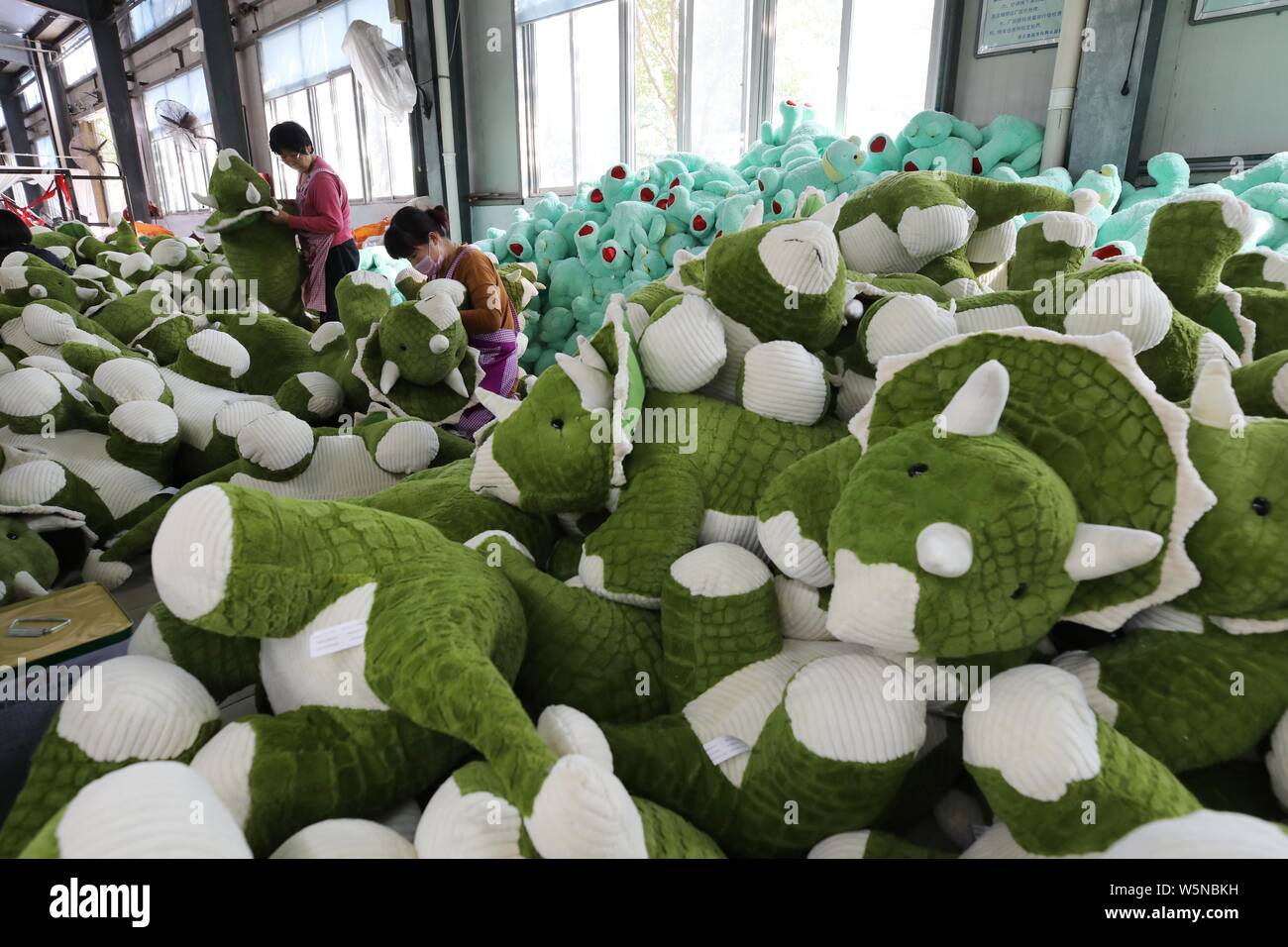 Chinese toys factory hi-res stock photography and images - Alamy