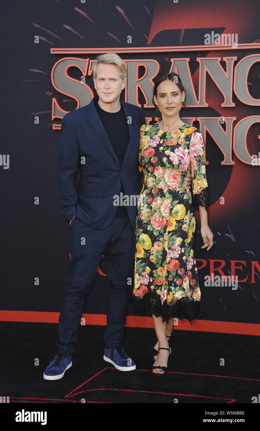 Stranger Things 3 Season Premiere Featuring: Cary Elwes, Lisa Marie ...