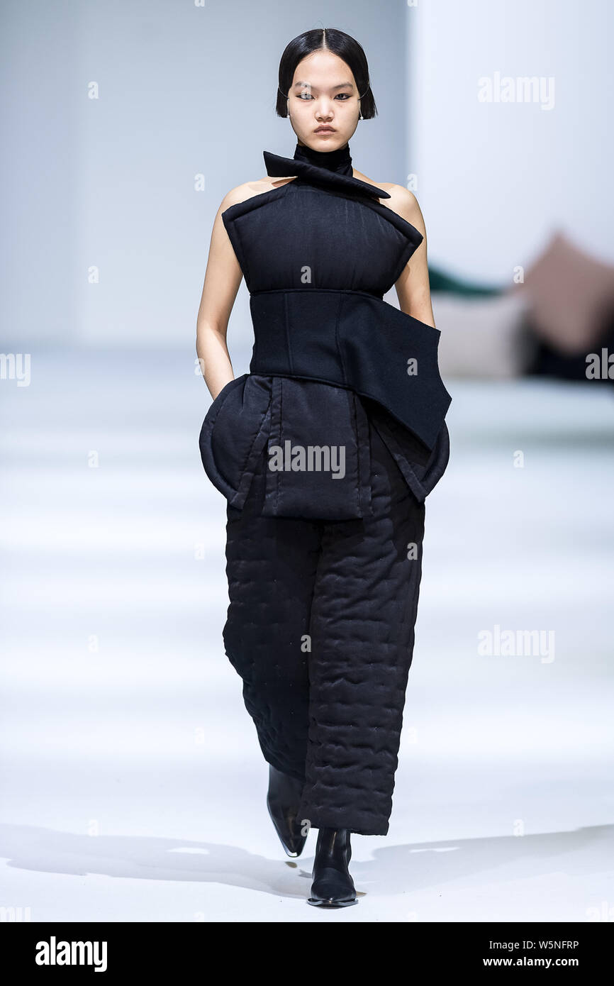 Evening displays hi-res stock photography and images - Alamy