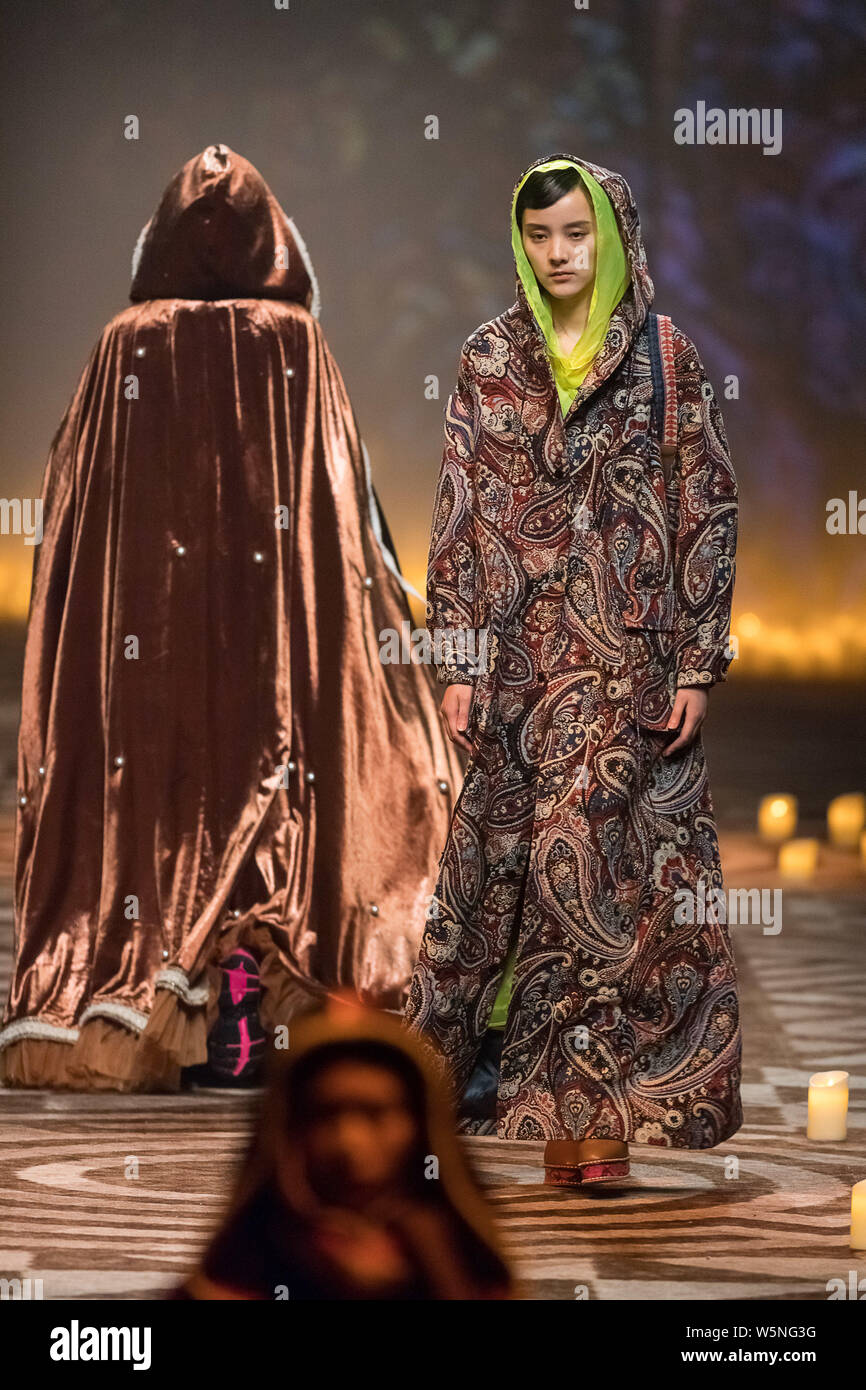 Models display new creations at the WANCAOYI show during the Shanghai ...
