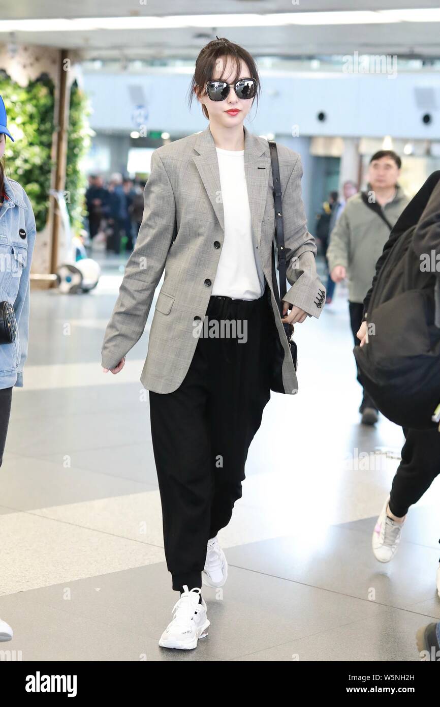 Tiffany tang hi-res stock photography and images - Alamy