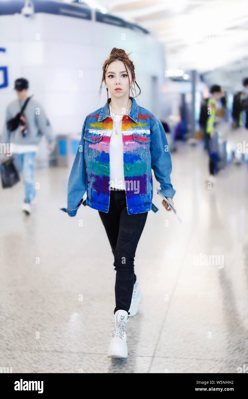 M april 28 hi-res stock photography and images - Alamy