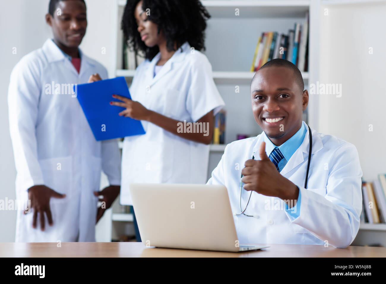 Hospital diagnosis hi-res stock photography and images - Alamy