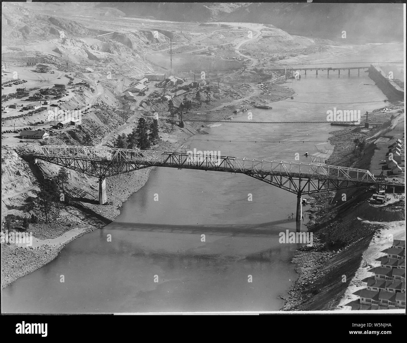 Superstructure completed hi-res stock photography and images - Alamy