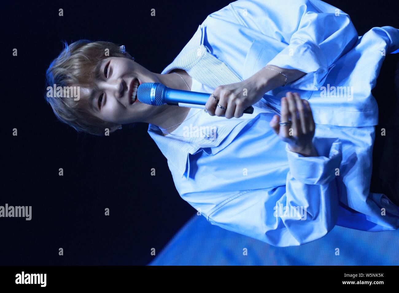 Sung woon hi-res stock photography and images - Alamy