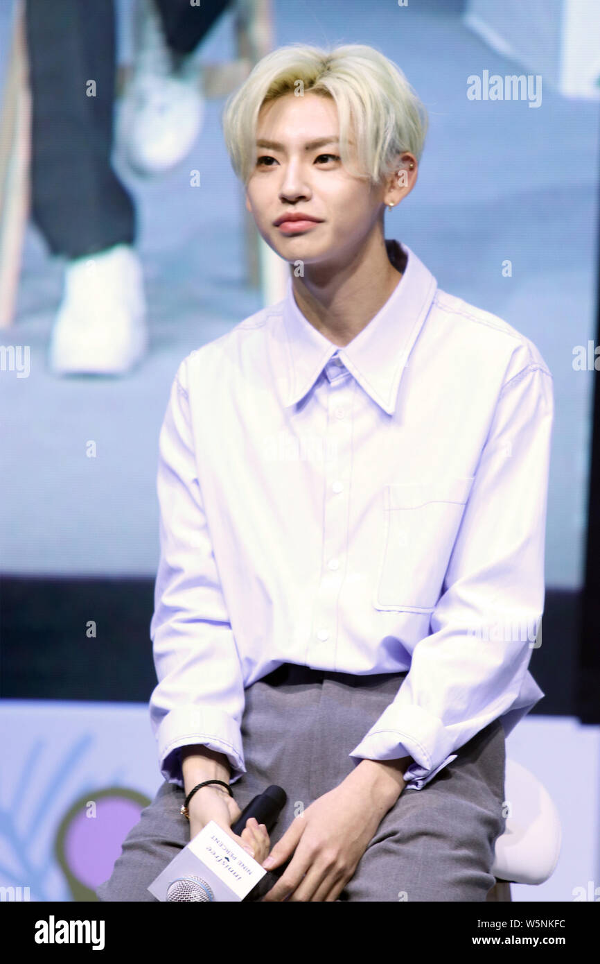 Gui lin hi-res stock photography and images - Alamy