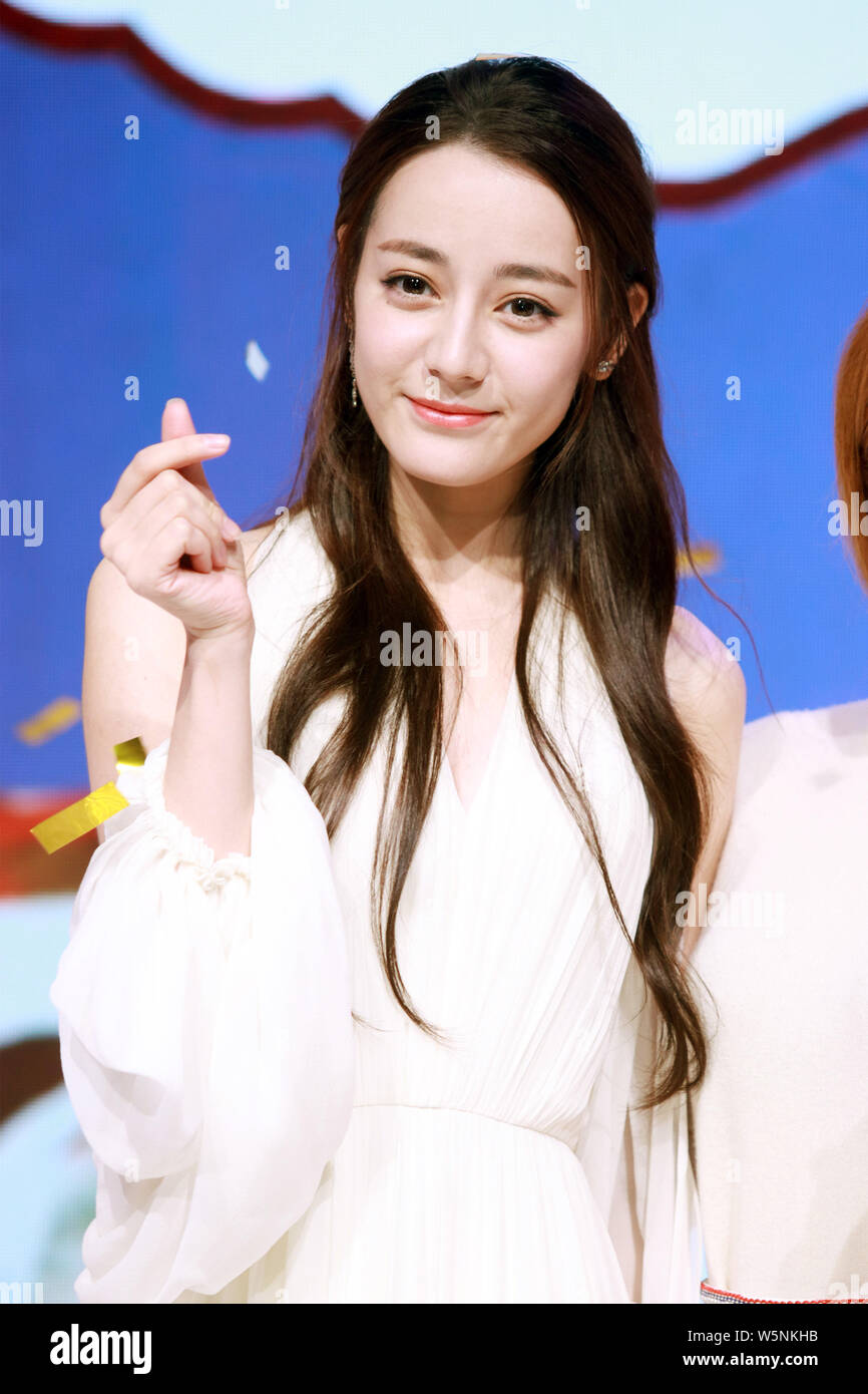 --FILE--Chinese Uigur actress Dilraba Dilmurat, also known as Dilireba ...