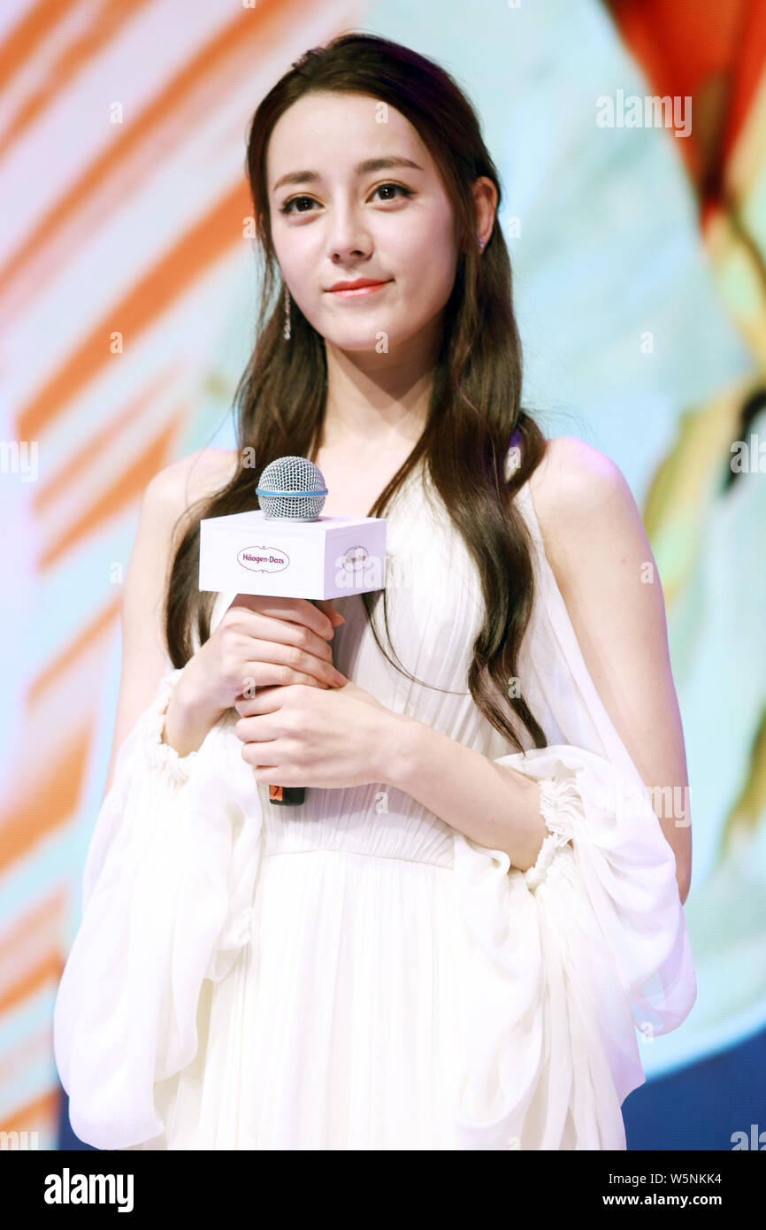 --FILE--Chinese Uigur actress Dilraba Dilmurat, also known as Dilireba ...