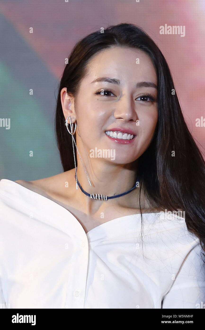 --FILE--Chinese Uigur actress Dilraba Dilmurat, also known as Dilireba ...