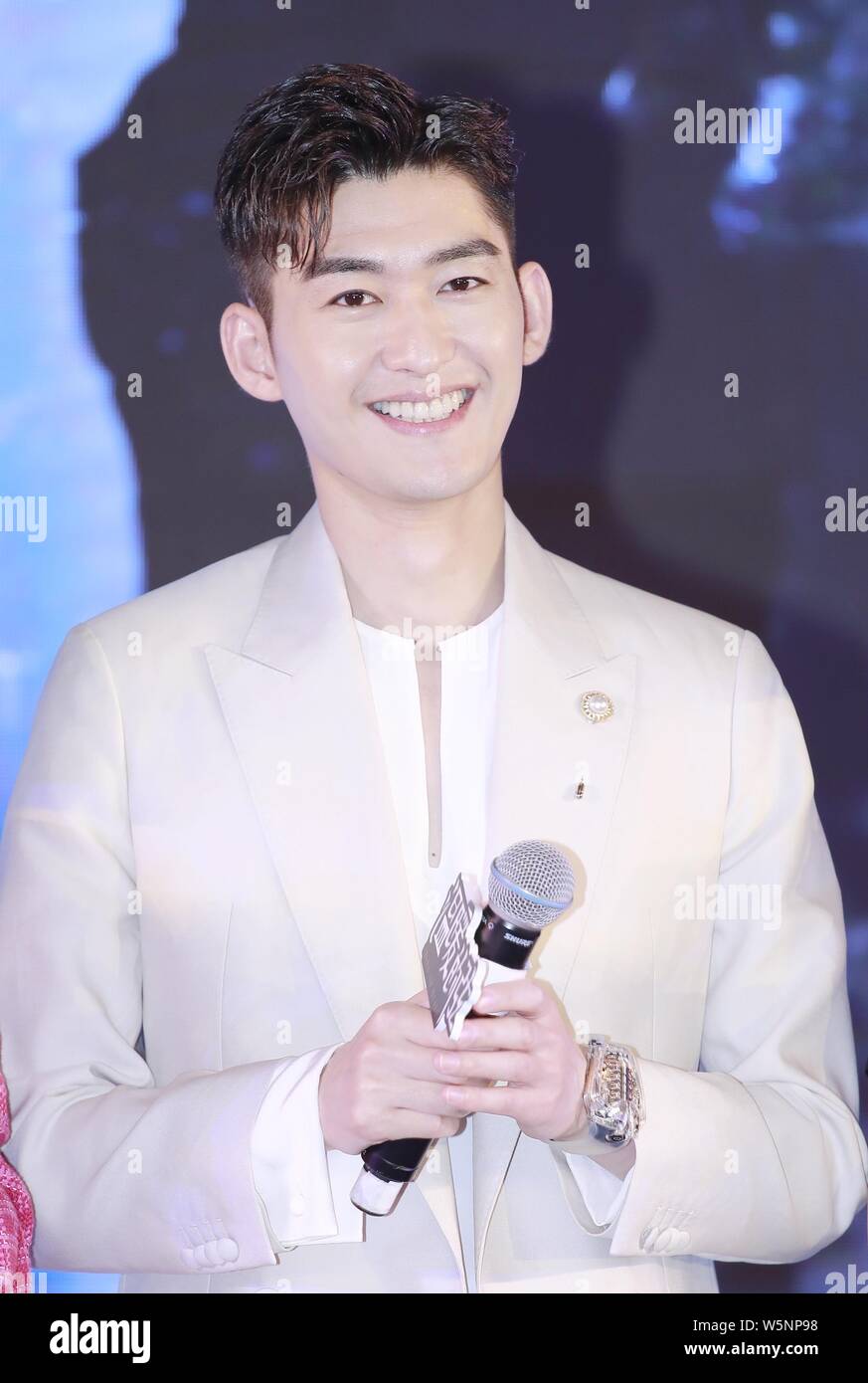 --FILE--Chinese actor Zhang Han attends a press conference for the TV ...