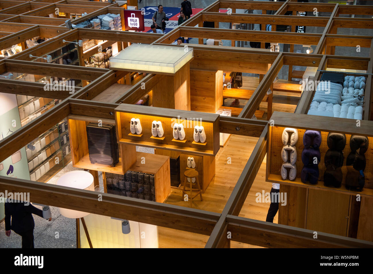 Muji store interior hi-res stock photography and images - Alamy