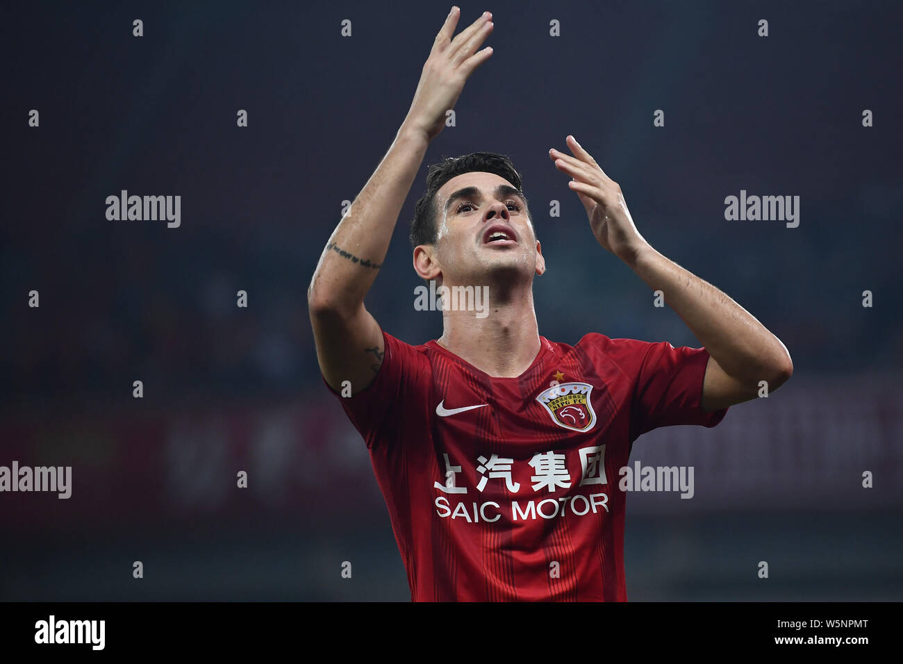 Brazilian football player Oscar dos Santos Emboaba Junior, better known ...