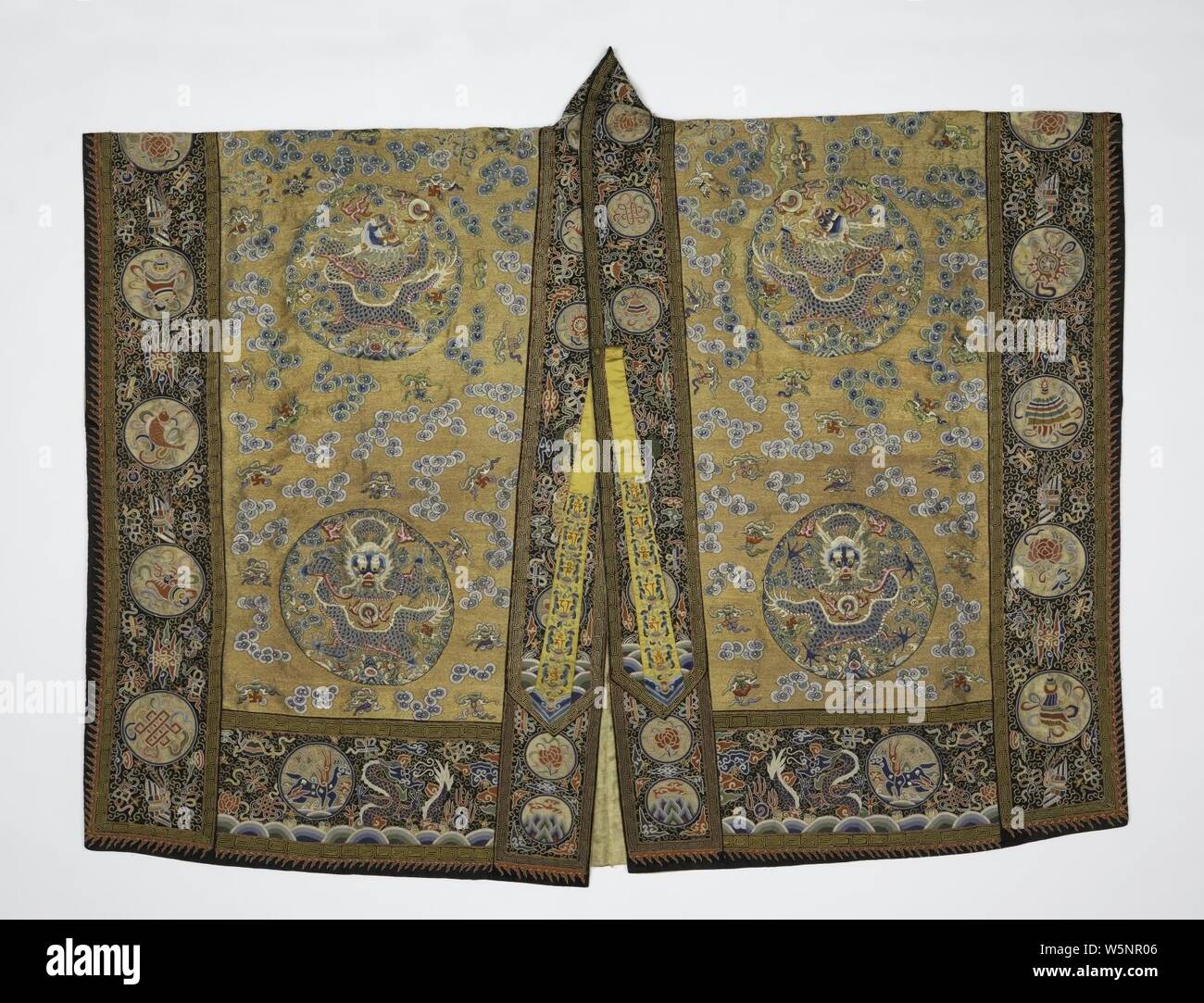 Daoist Priest's Robe (China), 19th century Stock Photo - Alamy