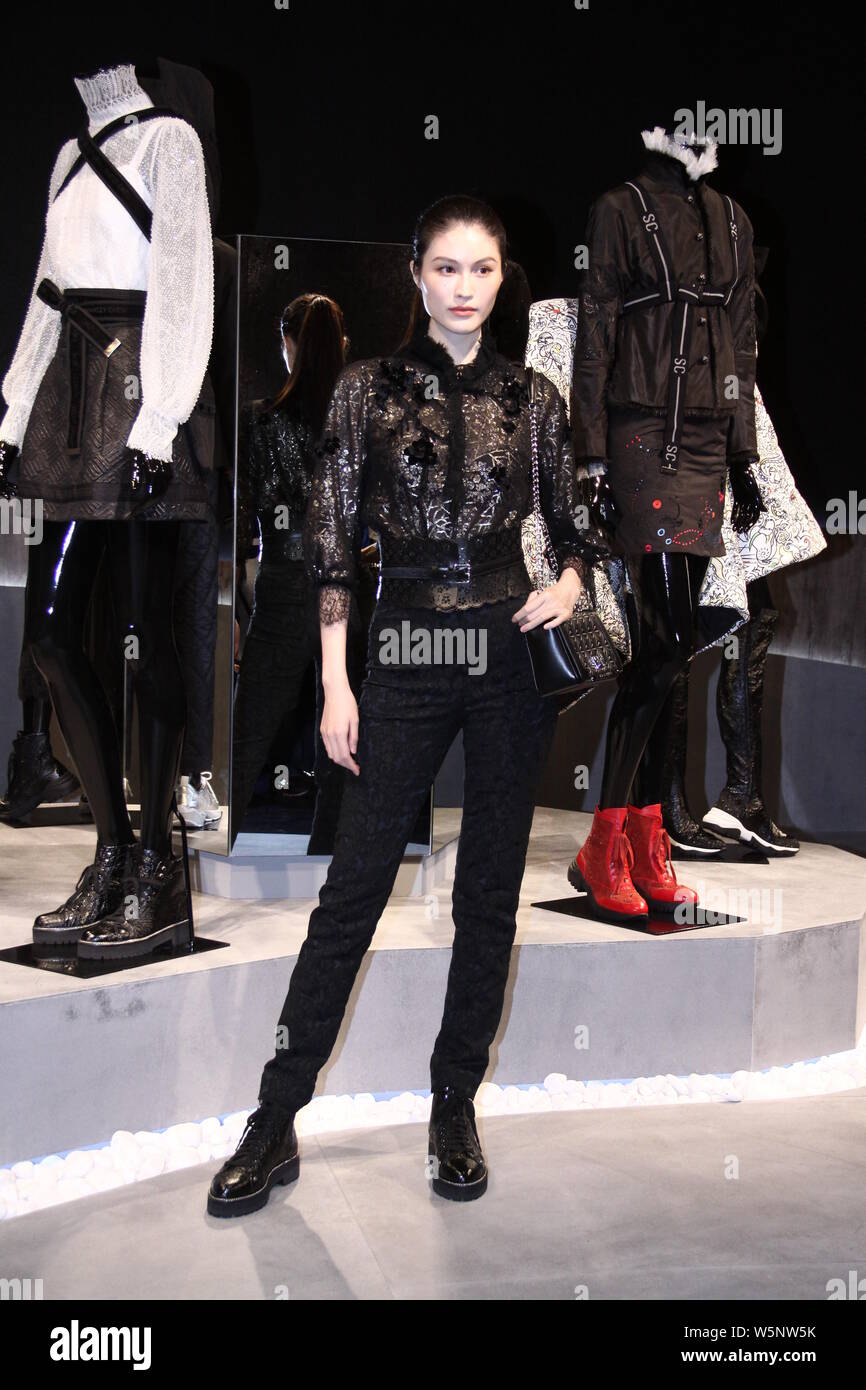 Chinese model He Sui attends Shiatzy Chen annual exhibition in Taipei ...
