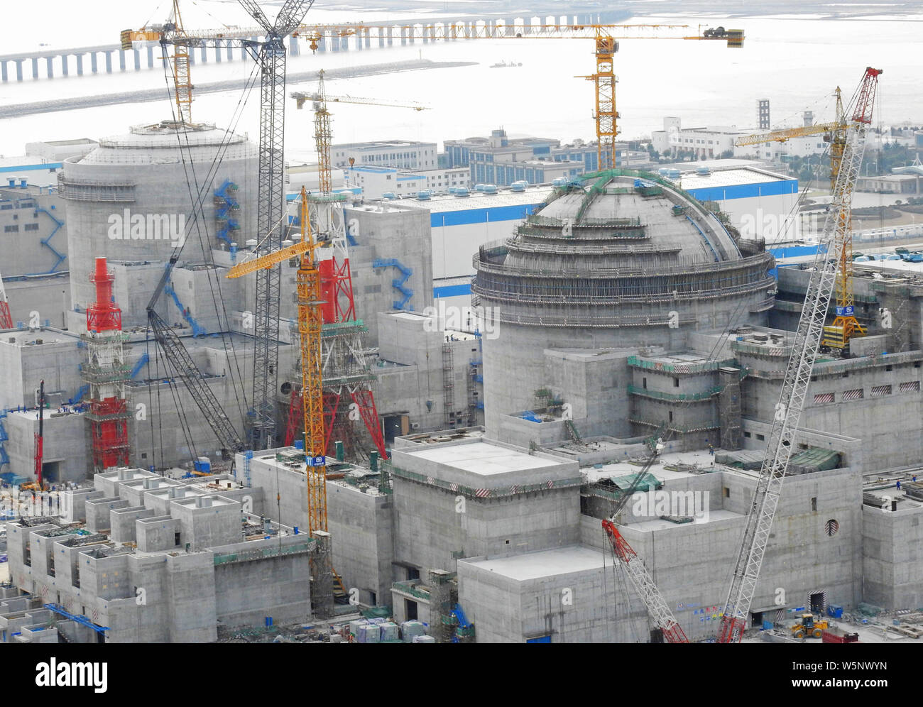 --FILE--View of the Tianwan nuclear power plant in Lianyungang city ...