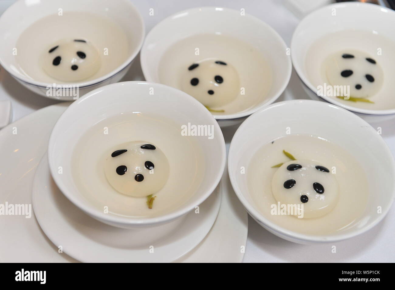 Asian food festival hi-res stock photography and images - Alamy