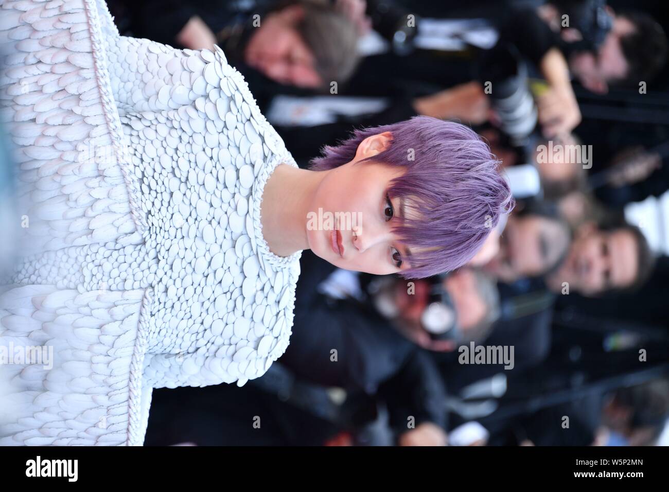 Chinese singer Chris Lee or Li Yuchun poses as she arrives on the red ...