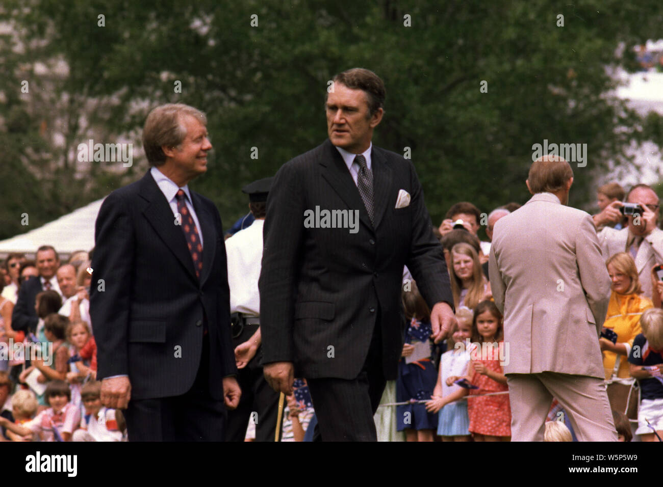 Jimmy Carter and John Fraser, Prime Minister of Australia Stock Photo ...