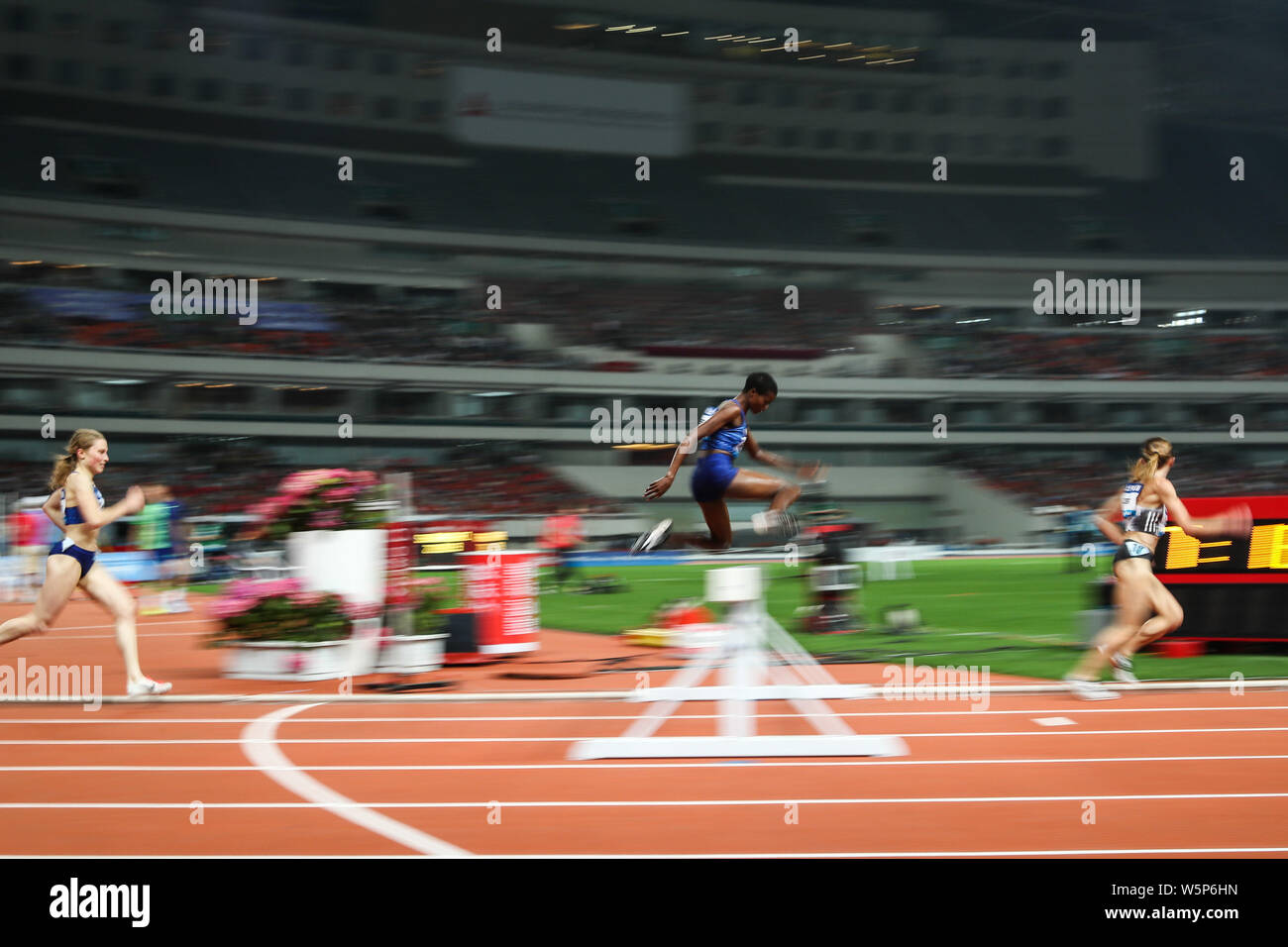 Kenyan distance runner Beatrice Chepkoech competes in the 3000m ...