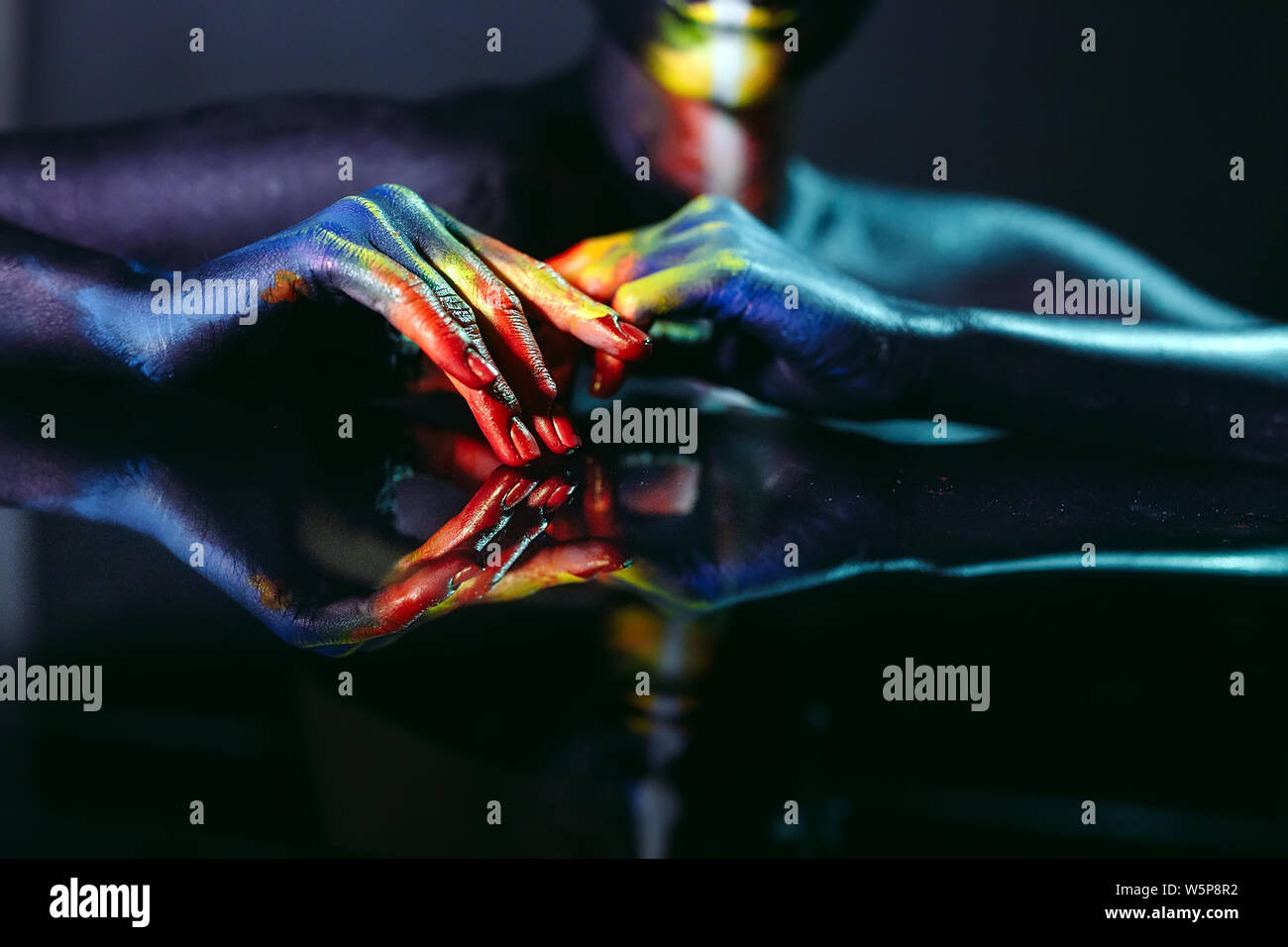 Fluorescent body painting hi-res stock photography and images - Alamy
